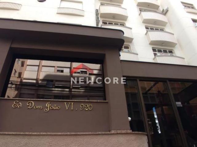 Apartamento em Rua Prefeito Hugo Cabral Centro Londrina/PR