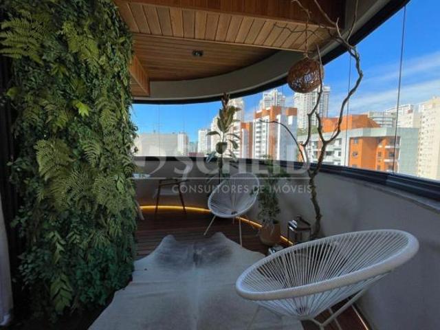 Apartamento em rua privilegiada do Morumbi!