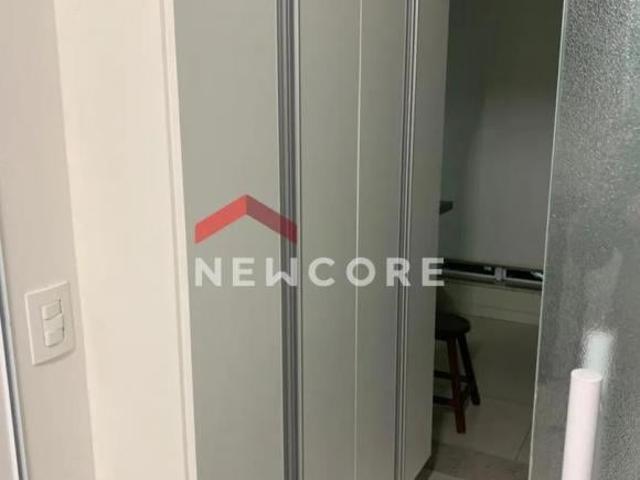 Apartamento em Rua Professor Alberto Brandão de Rezende Jardim Amália Bauru/SP