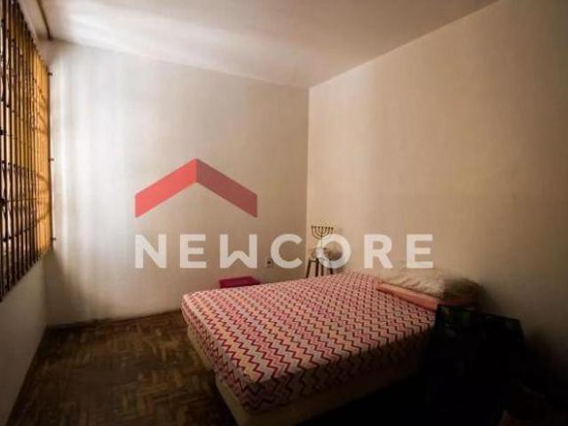 Apartamento em Rua Professor Demophilo Xavier Glória Porto Alegre/RS