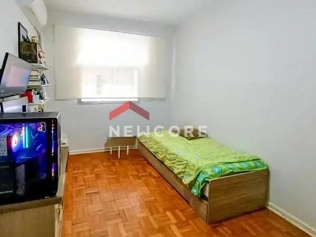 Apartamento em Rua Rodrigo Silva Macuco Santos/SP