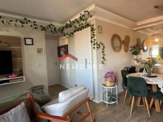 Apartamento em Rua Willis Roberto Banks Parque Maria Domitila São Paulo/SP