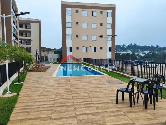 Apartamento em Rua Tomás Sepé Jardim da Glória Cotia/SP