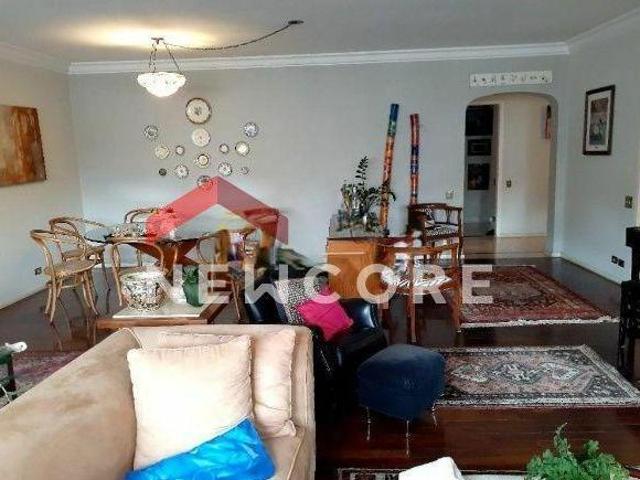 Apartamento em Rua Tabapuã Itaim Bibi São Paulo/SP