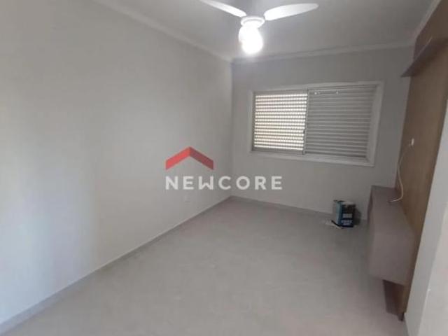 Apartamento em Rua Trinta e Um de Março Mirim Praia Grande/SP