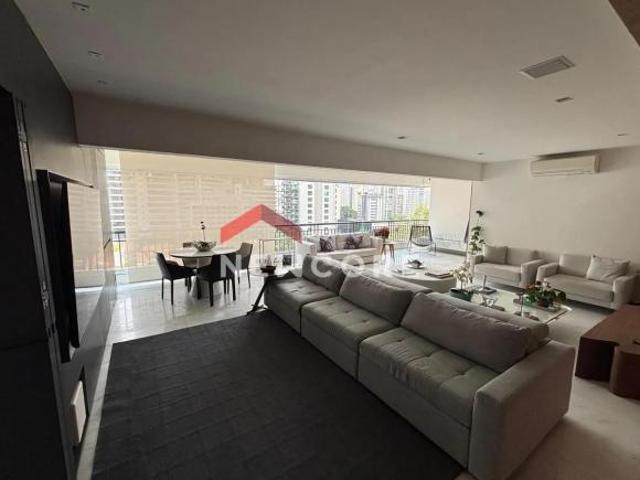 Apartamento em Rua Tutóia Vila Mariana São Paulo/SP