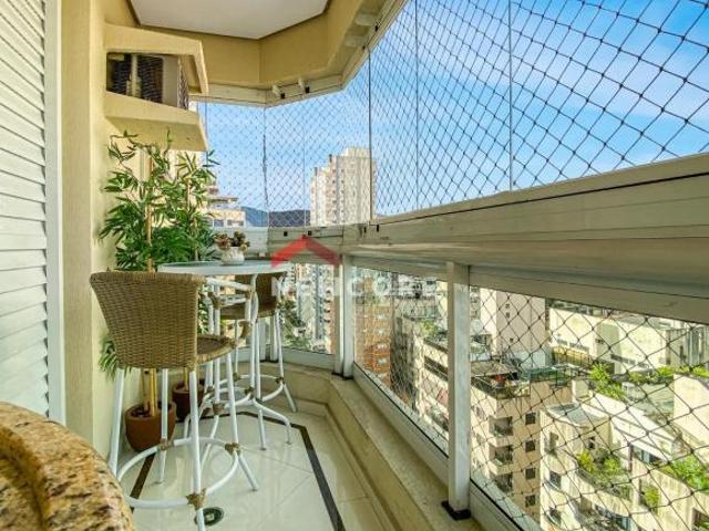Apartamento em Rua Uruguai Enseada Guarujá/SP