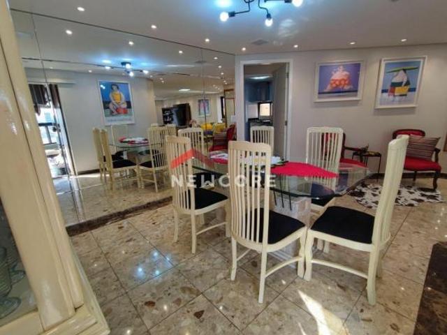 Apartamento em Rua Voluntários da Pátria Santana São Paulo/SP