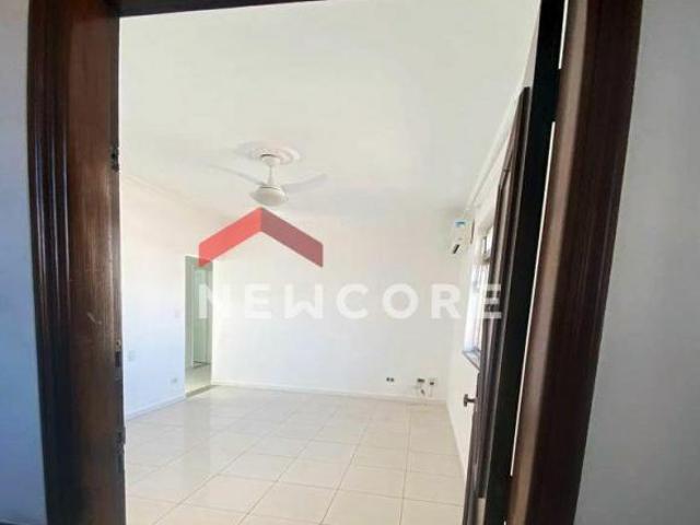 Apartamento em Rua Vahia de Abreu Boqueirão Santos/SP