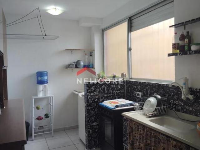 Apartamento em Rua Valdemar Celestino da Silva Parque São Vicente Mauá/SP