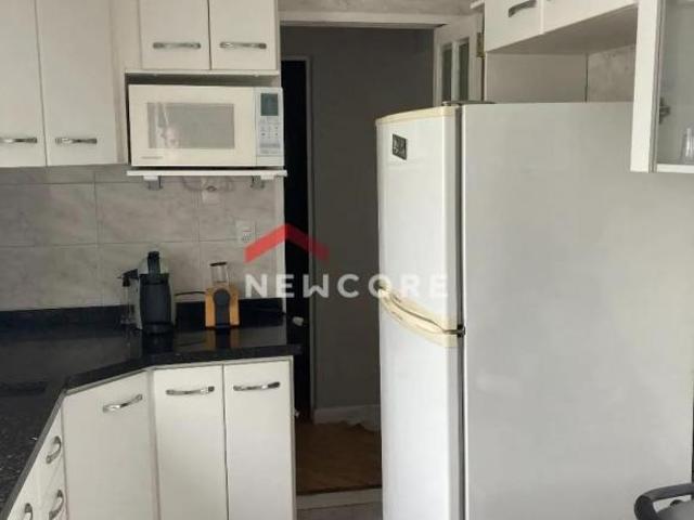 Apartamento em Rua Valdemar Celestino da Silva Parque São Vicente Mauá/SP