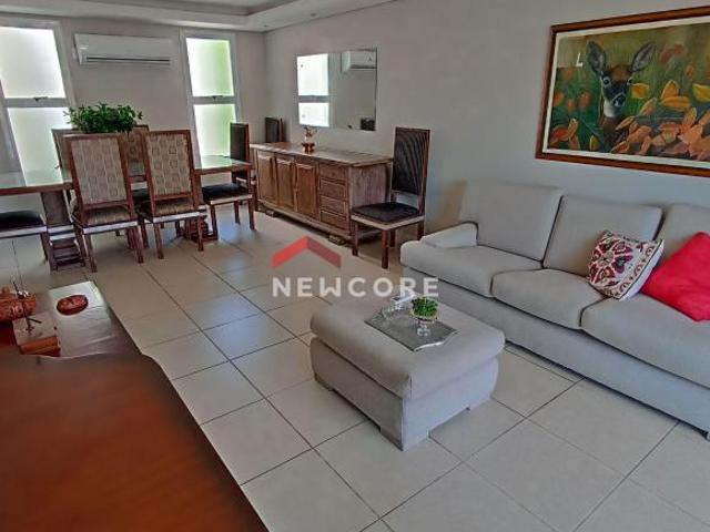 Apartamento em Rua Valparaíso Jardim Botânico Porto Alegre/RS