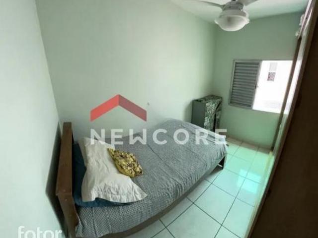 Apartamento em Rua Vergueiro Steidel Aparecida Santos/SP