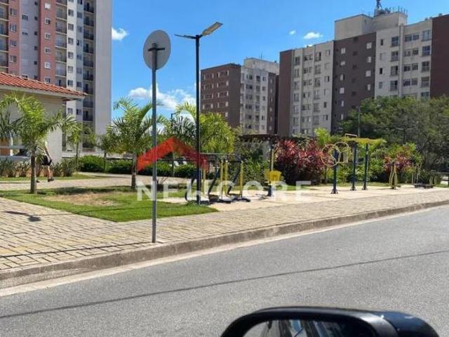 Apartamento em Rua Vitória Régia Residencial Alexandria Várzea Paulista/SP