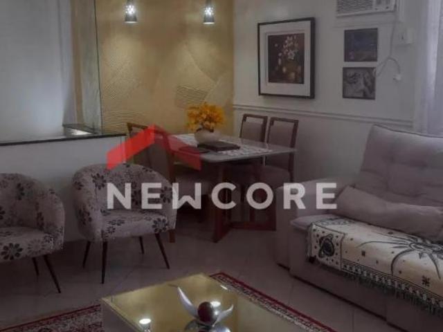 Apartamento em Rua Visconde de Cayru Campo Grande Santos/SP