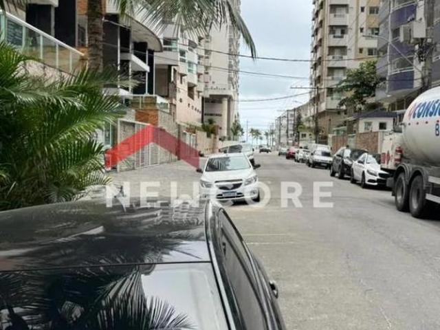 Apartamento em Rua Xixova Canto do Forte Praia Grande/SP