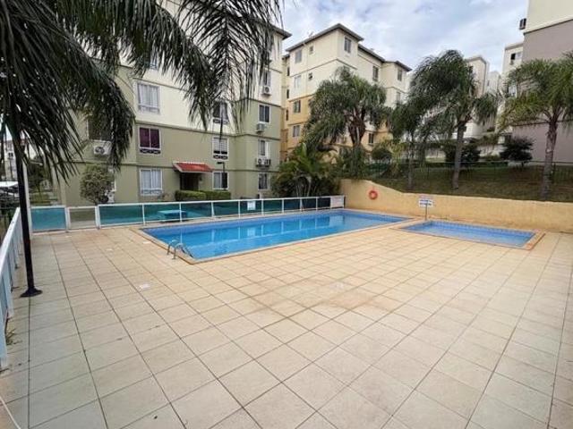 Apartamento em Rubem Berta