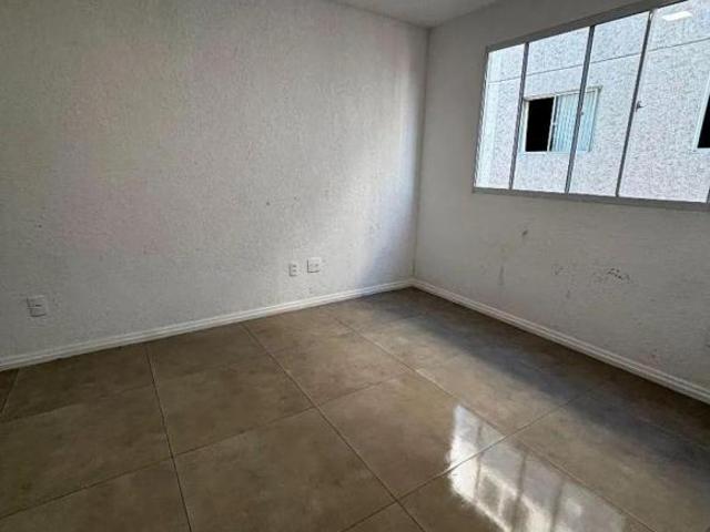 Apartamento em Rubem Berta