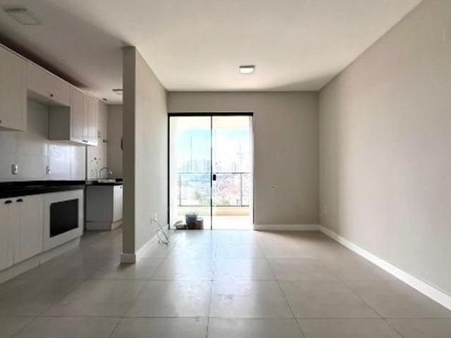 Apartamento em São João, Itajaí/SC de 67m² 2 quartos à venda por R$ 749.000,00
