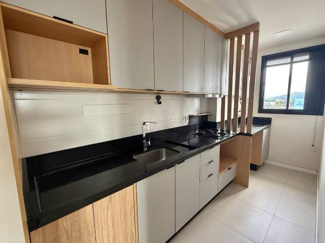 Apartamento em São João, Itajaí/SC de 71m² 1 quartos para locação R$ 4.000,00/mes