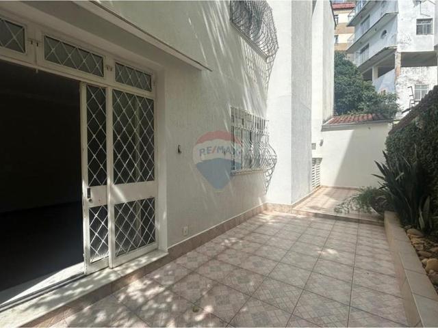 Apartamento em São Lucas, Belo Horizonte/MG de 276m² 4 quartos para locação R$ 5.500,00/mes