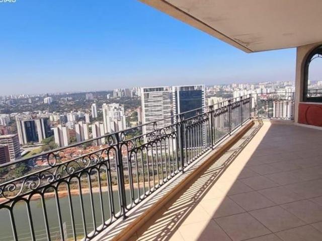 Apartamento em São Paulo