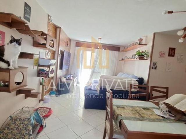 Apartamento em São Paulo | 98 m² | 3 Dormitórios | Varanda | 2 Vagas