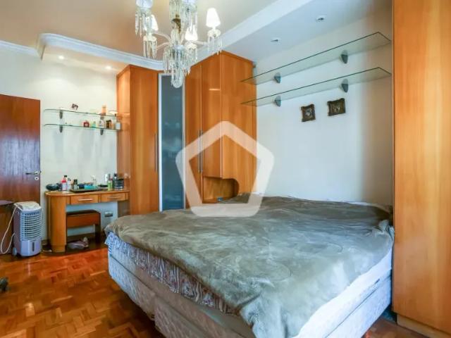 Apartamento em Santa Cecília