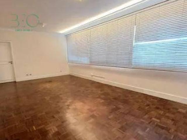 Apartamento em Santa Cecília, São Paulo/SP de 145m² 3 quartos à venda por R$ 1.049.000,00
