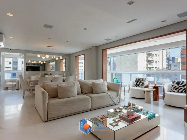 Apartamento em Santa Cecília, São Paulo/SP de 165m² 3 quartos à venda por R$ 2.699.900,00