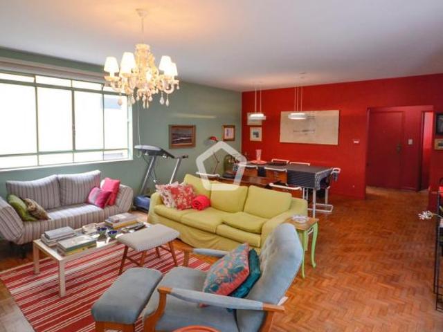 Apartamento em Santa Cecília
