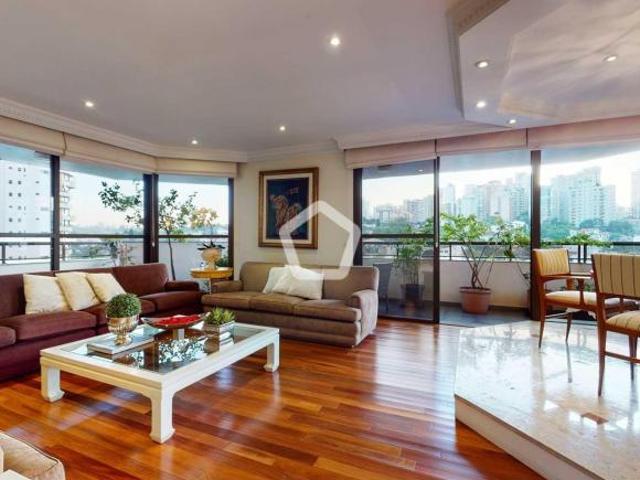 Apartamento em Santa Cecília
