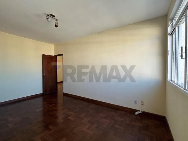 Apartamento em Santa Efigênia, Belo Horizonte/MG de 104m² 3 quartos para locação R$ 3.500,00/mes