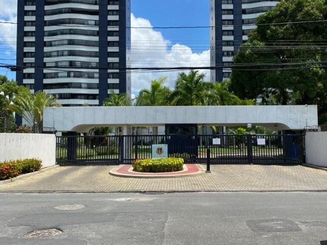 Apartamento em Santa Mônica, Feira de Santana