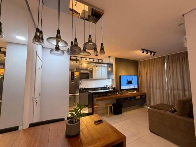 Apartamento em Santa Rosa, Londrina/PR de 75m² 2 quartos à venda por R$ 790.000,00