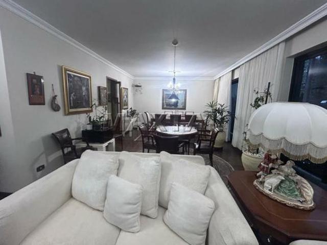 Apartamento em Santana, alto padrão com 166 m², 3 suítes, com sacada e 2 vagas fixas