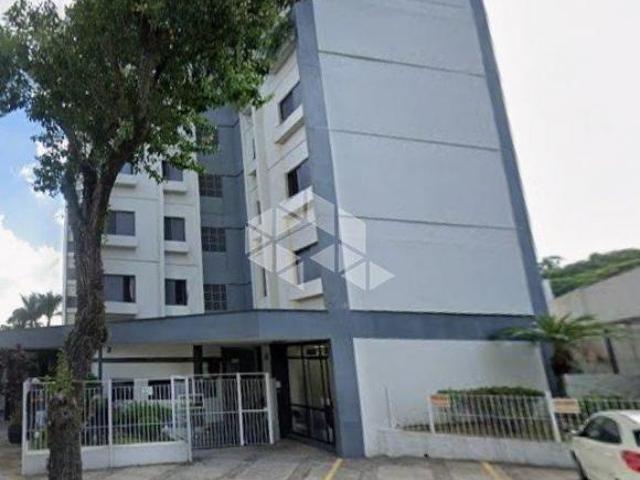 Apartamento em Santana com 2 dormitórios e 1 vaga No coração da Braz Leme