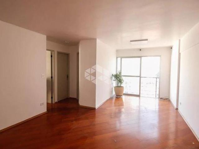 Apartamento em Santana com 2 dormitórios e 1 vaga