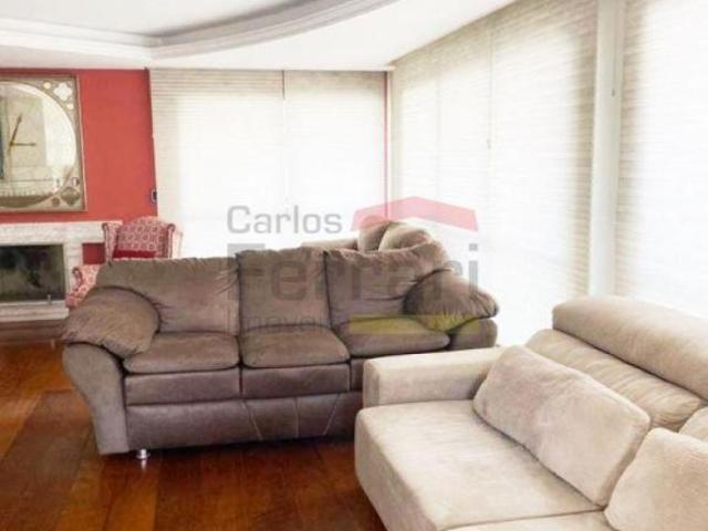 Apartamento em Santana 3 suítes, 4 vagas, 250m²