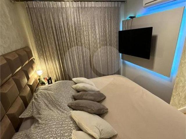 Apartamento em SANTO AMARO São Paulo