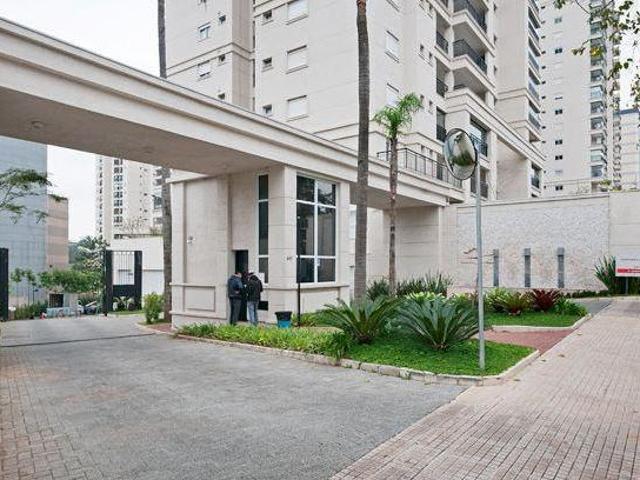 Apartamento em Santo André, com 162,67 m² com 3 vagas de garagens