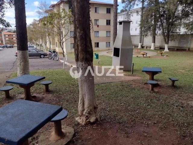 Apartamento em Santo Antônio, São José dos Pinhais/PR de 42m² 2 quartos à venda por R$ 209.000,00