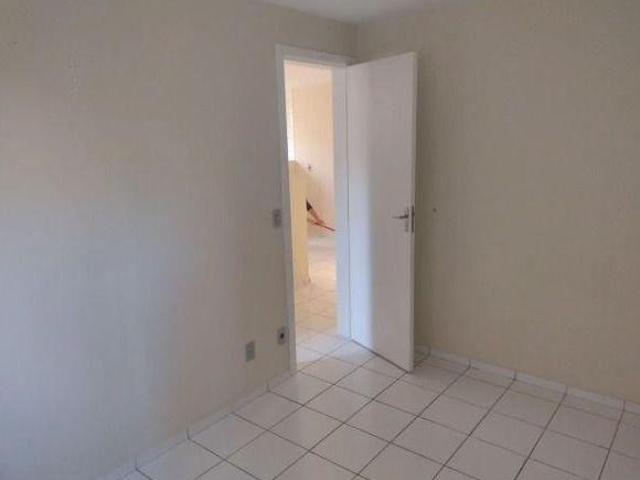 Apartamento em Santo Antônio, São José dos Pinhais/PR de 49m² 2 quartos à venda por R$ 209.000,00