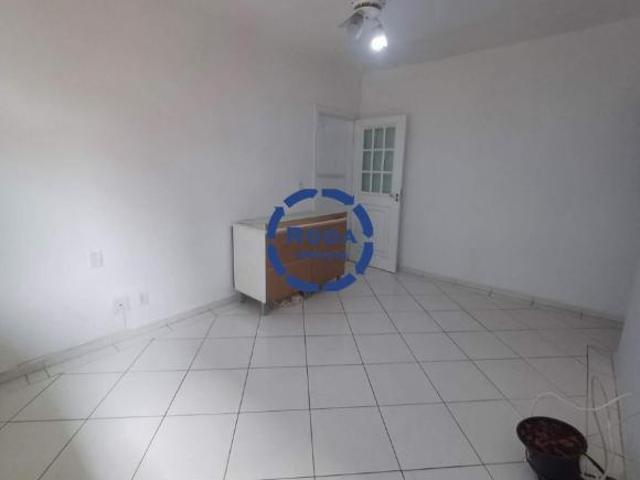 Apartamento em Santos com 2 dormitórios, suíte e garagem