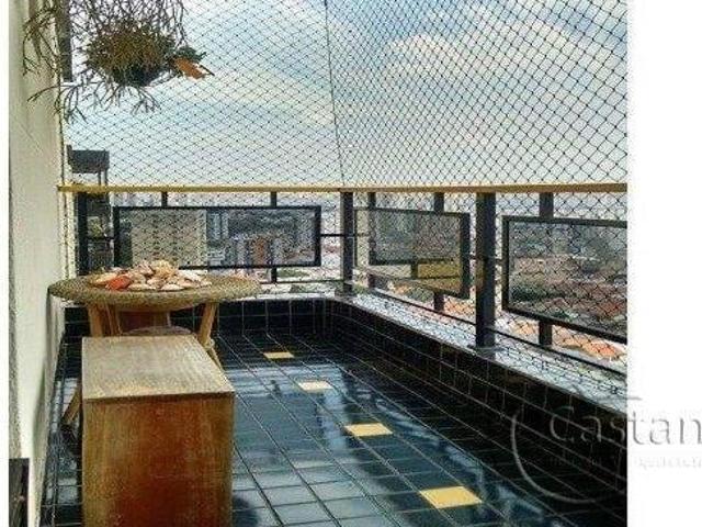 Apartamento em Saúde