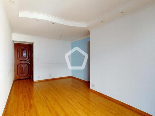 Apartamento em Saúde