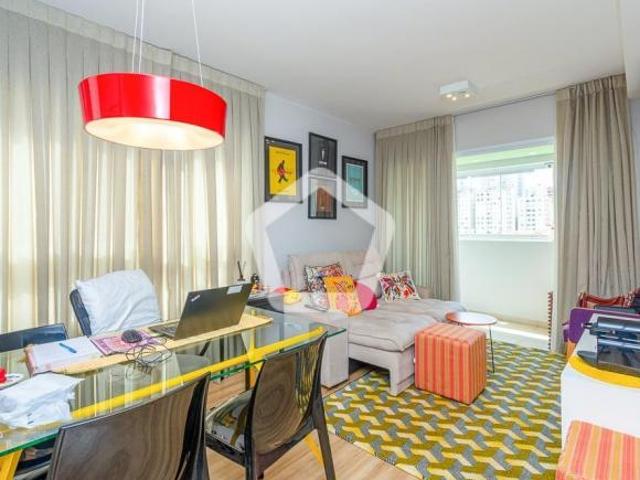 Apartamento em Saúde