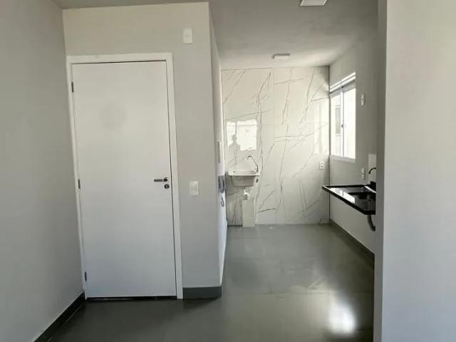 Apartamento em Setor Grajaú, Goiânia/GO de 42m² 2 quartos à venda por R$ 239.000,00