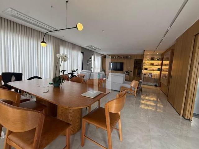 Apartamento em Setor Marista Goiânia, GO