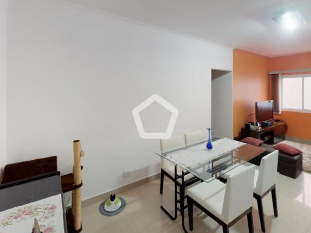 Apartamento em Sumarezinho